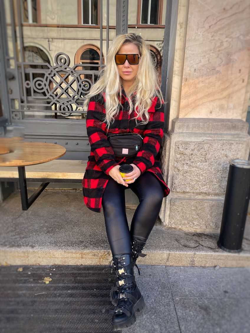 carouri back to 90s – Sigina